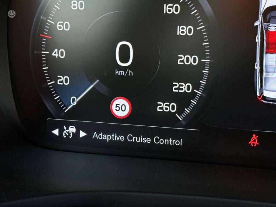 Pelēks Volvo V60 2019 Viļņa, ar dzinēja tilpumu 1.97 L un nobraukumu 101 tūkst. km par 27199 €, foto 27 vietnē AUTOMOTO.COM.LV