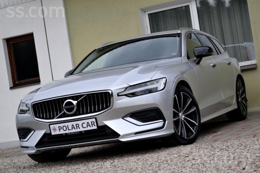 Grey Volvo V60 2019 in Tukums, with an engine capacity of 2.00 L and mileage of 222 thousand km for 17990 €, photo 1 on AUTOMOTO.COM.LV
