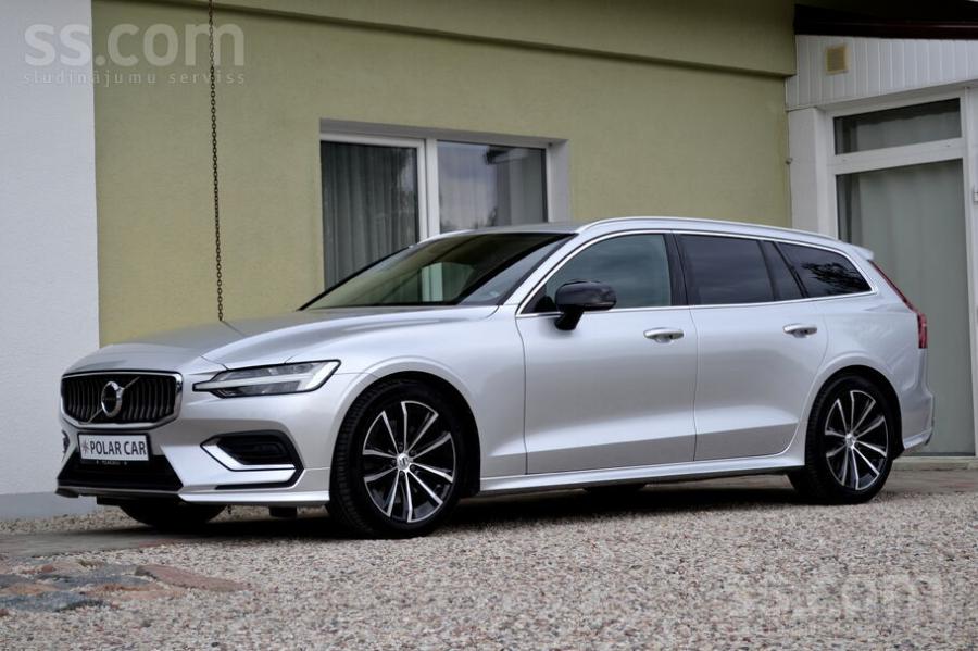 Grey Volvo V60 2019 in Tukums, with an engine capacity of 2.00 L and mileage of 222 thousand km for 17990 €, photo 7 on AUTOMOTO.COM.LV