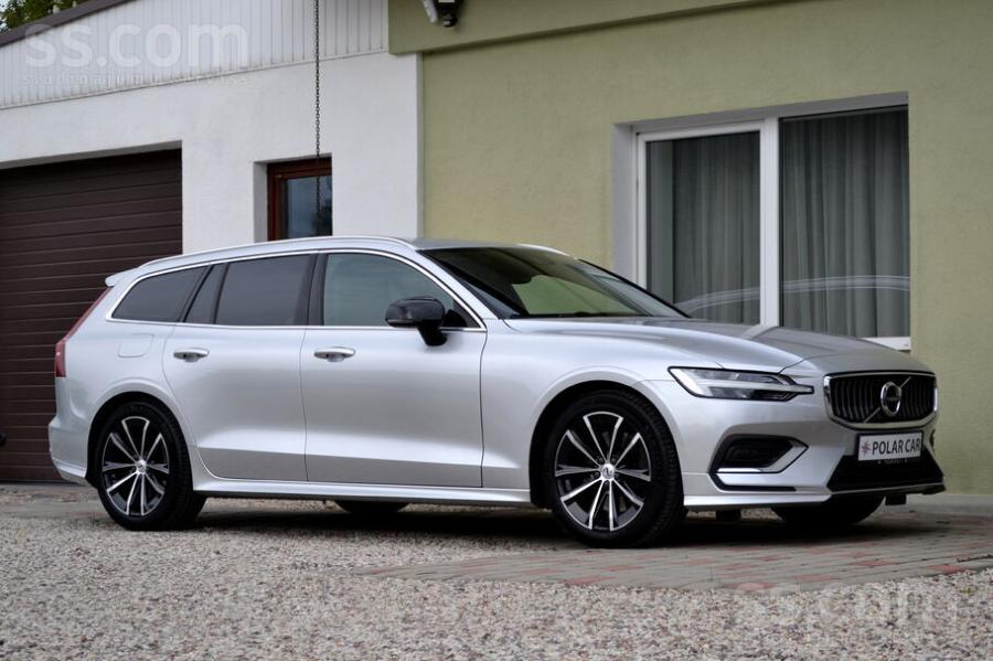 Grey Volvo V60 2019 in Tukums, with an engine capacity of 2.00 L and mileage of 222 thousand km for 17990 €, photo 8 on AUTOMOTO.COM.LV