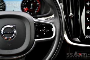 Grey Volvo V60 2019 in Tukums, with an engine capacity of 2.00 L and mileage of 222 thousand km for 17990 €, photo 25 on AUTOMOTO.COM.LV