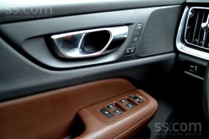 Grey Volvo V60 2019 in Tukums, with an engine capacity of 2.00 L and mileage of 222 thousand km for 17990 €, photo 27 on AUTOMOTO.COM.LV