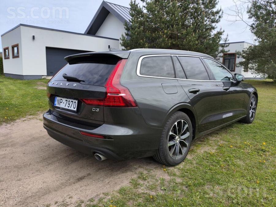 Pelēks Volvo V60 2019 Rīga, ar dzinēja tilpumu 2.00 L un nobraukumu 198 tūkst. km par 15800 €, foto 1 vietnē AUTOMOTO.COM.LV