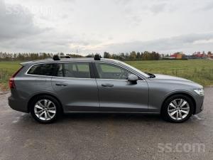 Серый Вольво B60 2019 в Рига, объемом двигателя 2.00 л и пробегом 200 тыс. км за 16500 €, фото 4 на AUTOMOTO.COM.LV