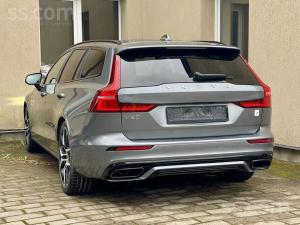 Pelēks Volvo V60 2020 Rīga, ar dzinēja tilpumu 2.00 L un nobraukumu 0 tūkst. km par 7200 €, foto 3 vietnē AUTOMOTO.COM.LV