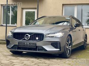 Pelēks Volvo V60 2020 Rīga, ar dzinēja tilpumu 2.00 L un nobraukumu 0 tūkst. km par 30500 €, foto 1 vietnē AUTOMOTO.COM.LV