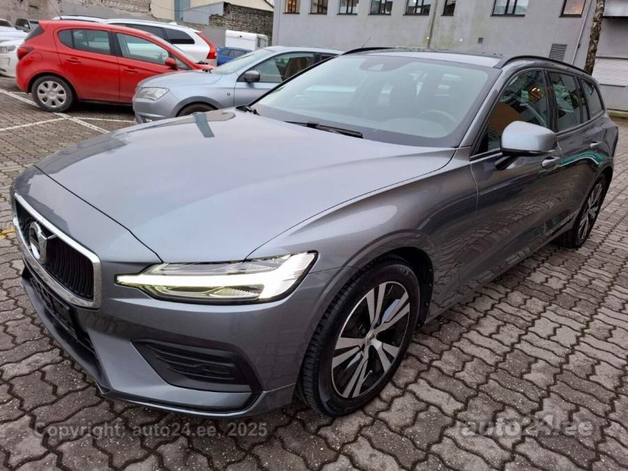 Pelēks Volvo V60 2020 Tallina, ar dzinēja tilpumu 2.00 L un nobraukumu 248 tūkst. km par 15900 €, foto 3 vietnē AUTOMOTO.COM.LV
