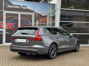 Pelēks Volvo V60 2020 Valmiera, ar dzinēja tilpumu 2.00 L un nobraukumu 183 tūkst. km par 19900 €, foto 6 vietnē AUTOMOTO.COM.LV