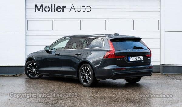 Pelēks Volvo V60 2020 Rīga, ar dzinēja tilpumu 2.00 L un nobraukumu 181 tūkst. km par 18958 €, foto 3 vietnē AUTOMOTO.COM.LV