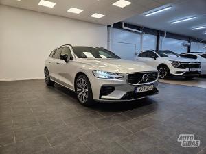 Grey Volvo V60 2020 in Kaunas, with an engine capacity of 0.00 L and mileage of 73 thousand km for 36192 €, photo 5 on AUTOMOTO.COM.LV