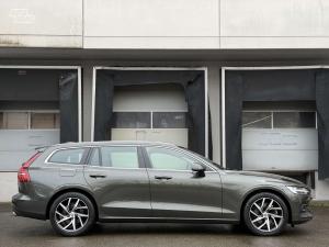 Pelēks Volvo V60 2020 Kauņa, ar dzinēja tilpumu 2.00 L un nobraukumu 63 tūkst. km par 27437 €, foto 7 vietnē AUTOMOTO.COM.LV