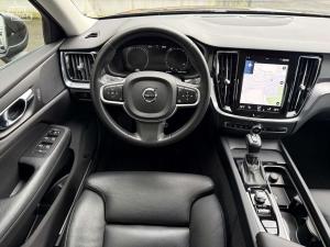 Pelēks Volvo V60 2020 Kauņa, ar dzinēja tilpumu 2.00 L un nobraukumu 63 tūkst. km par 27437 €, foto 17 vietnē AUTOMOTO.COM.LV