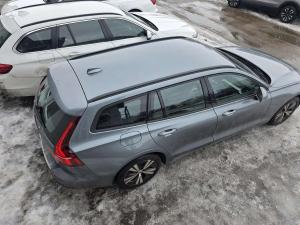 Grey Volvo V60 2020 in Marijampole, with an engine capacity of 1.97 L and mileage of 104 thousand km for 11999 €, photo 16 on AUTOMOTO.COM.LV