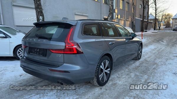 Pelēks Volvo V60 2020 Tallina, ar dzinēja tilpumu 2.00 L un nobraukumu 248 tūkst. km par 14990 €, foto 7 vietnē AUTOMOTO.COM.LV
