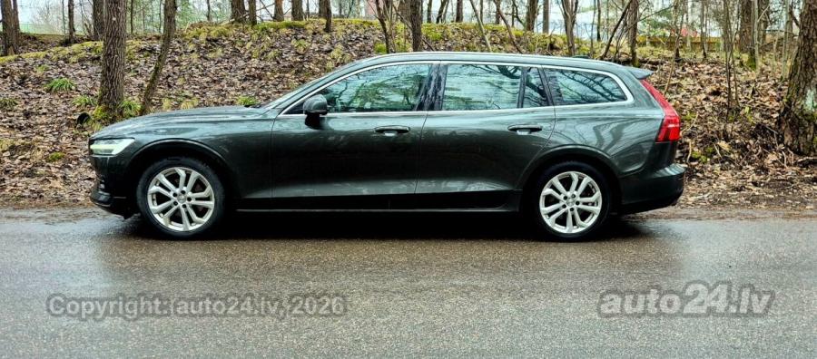 Pelēks Volvo V60 2020 Tallina, ar dzinēja tilpumu 2.00 L un nobraukumu 97 tūkst. km par 23000 €, foto 1 vietnē AUTOMOTO.COM.LV