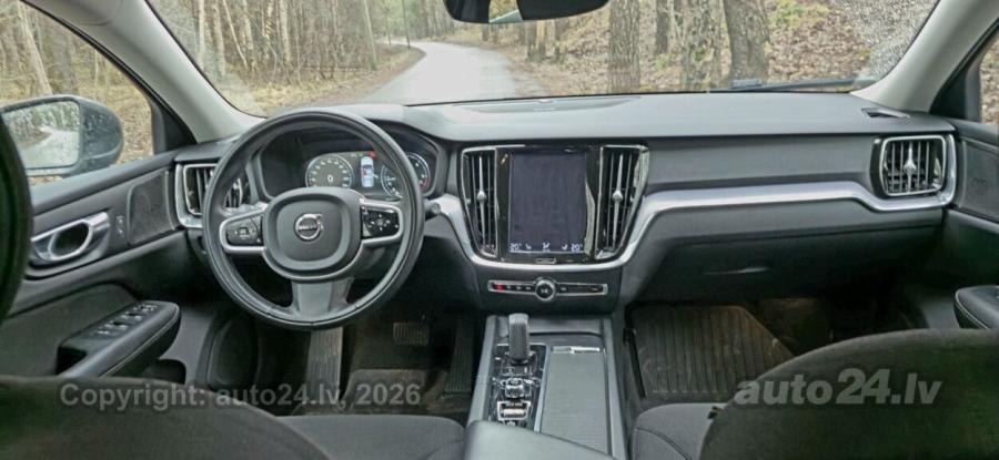 Pelēks Volvo V60 2020 Tallina, ar dzinēja tilpumu 2.00 L un nobraukumu 97 tūkst. km par 23000 €, foto 20 vietnē AUTOMOTO.COM.LV