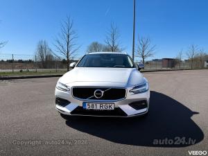 Grey Volvo V60 2020 in Tallinn, with an engine capacity of 2.00 L and mileage of 97 thousand km for 19900 €, photo 4 on AUTOMOTO.COM.LV