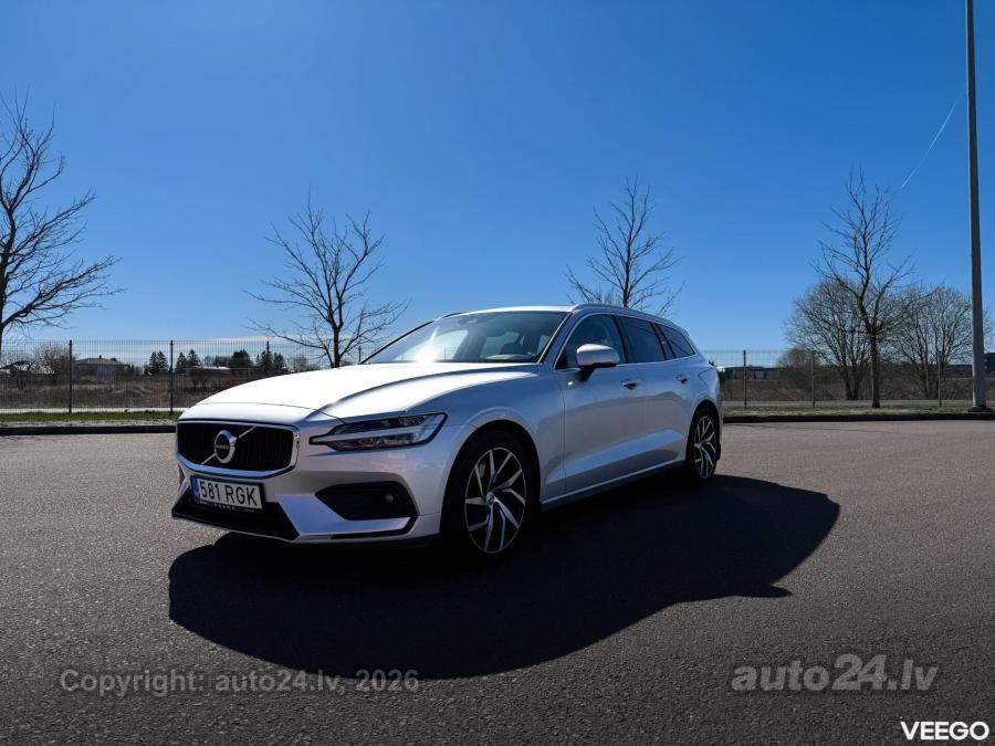 Grey Volvo V60 2020 in Tallinn, with an engine capacity of 2.00 L and mileage of 97 thousand km for 19900 €, photo 5 on AUTOMOTO.COM.LV