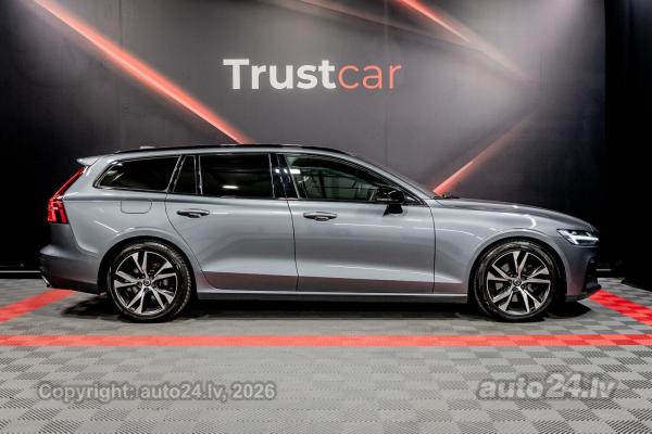 Grey Volvo V60 2020 in Parnu, with an engine capacity of 2.00 L and mileage of 230 thousand km for 16900 €, photo 9 on AUTOMOTO.COM.LV