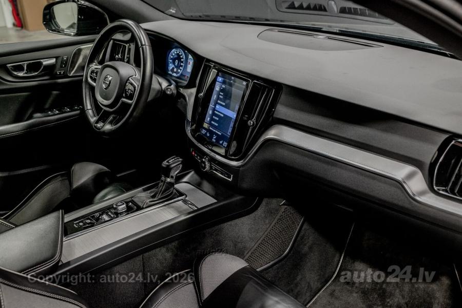 Серый Вольво B60 2020 в Пярну, объемом двигателя 2.00 л и пробегом 230 тыс. км за 16900 €, фото 22 на AUTOMOTO.COM.LV
