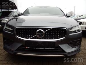 Grey Volvo V60 2020 in Riga, with an engine capacity of 2.00 L and mileage of 84 thousand km for 26300 €, photo 18 on AUTOMOTO.COM.LV
