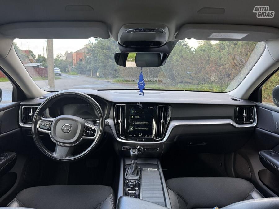 Pelēks Volvo V60 2020 Kauņa, ar dzinēja tilpumu 2.00 L un nobraukumu 295 tūkst. km par 14500 €, foto 8 vietnē AUTOMOTO.COM.LV