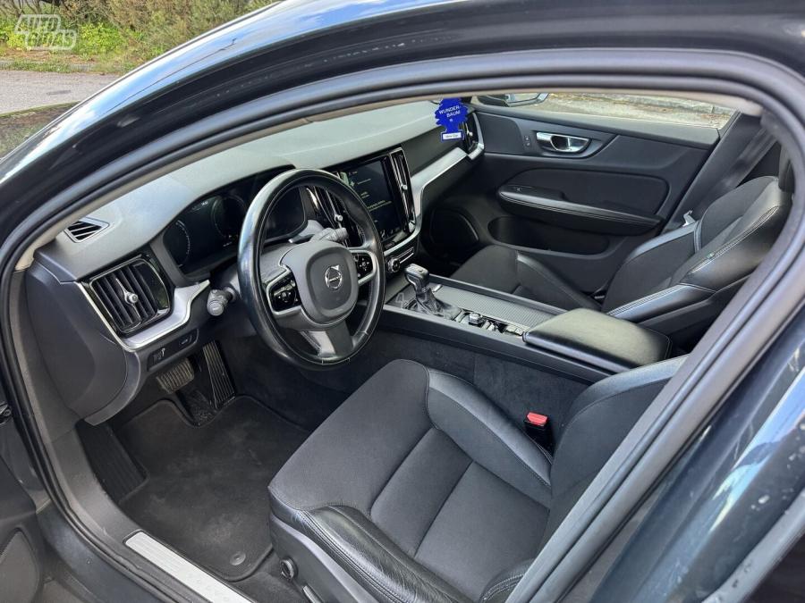 Pelēks Volvo V60 2020 Kauņa, ar dzinēja tilpumu 2.00 L un nobraukumu 295 tūkst. km par 14500 €, foto 9 vietnē AUTOMOTO.COM.LV