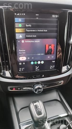Pelēks Volvo V60 2020 Rīga, ar dzinēja tilpumu 2.00 L un nobraukumu 120 tūkst. km par 17990 €, foto 9 vietnē AUTOMOTO.COM.LV