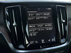 Grey Volvo V60 2020 in Jelgava, with an engine capacity of 2.00 L and mileage of 210 thousand km for 17900 €, photo 14 on AUTOMOTO.COM.LV