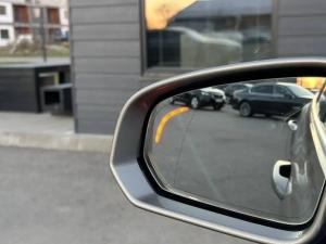 Grey Volvo V60 2020 in Jelgava, with an engine capacity of 2.00 L and mileage of 210 thousand km for 17900 €, photo 19 on AUTOMOTO.COM.LV