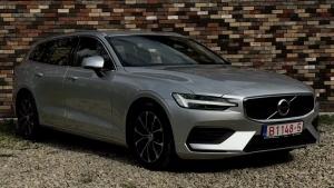 Pelēks Volvo V60 2020 Rīga, ar dzinēja tilpumu 2.00 L un nobraukumu 200 tūkst. km par 17400 €, foto  vietnē AUTOMOTO.COM.LV