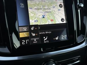 Pelēks Volvo V60 2020 Rīga, ar dzinēja tilpumu 2.00 L un nobraukumu 210 tūkst. km par 18950 €, foto 12 vietnē AUTOMOTO.COM.LV