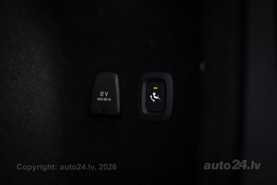 Серый Вольво B60 2020 в Таллин, объемом двигателя 2.00 л и пробегом 285 тыс. км за 15490 €, фото 30 на AUTOMOTO.COM.LV