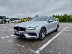 Pelēks Volvo V60 2020 Viļņa, ar dzinēja tilpumu 1.97 L un nobraukumu 238 tūkst. km par 13450 €, foto 4 vietnē AUTOMOTO.COM.LV