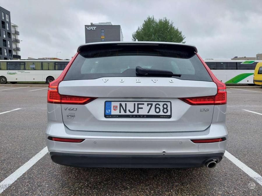 Pelēks Volvo V60 2020 Viļņa, ar dzinēja tilpumu 1.97 L un nobraukumu 238 tūkst. km par 13450 €, foto 7 vietnē AUTOMOTO.COM.LV