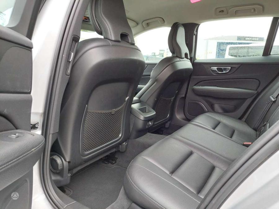 Pelēks Volvo V60 2020 Viļņa, ar dzinēja tilpumu 1.97 L un nobraukumu 238 tūkst. km par 13450 €, foto 16 vietnē AUTOMOTO.COM.LV