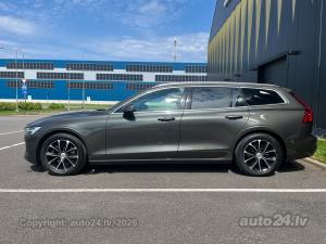 Pelēks Volvo V60 2020 Tallina, ar dzinēja tilpumu 2.00 L un nobraukumu 185 tūkst. km par 23900 €, foto 3 vietnē AUTOMOTO.COM.LV