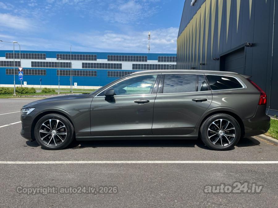 Pelēks Volvo V60 2020 Tallina, ar dzinēja tilpumu 2.00 L un nobraukumu 185 tūkst. km par 23900 €, foto 3 vietnē AUTOMOTO.COM.LV