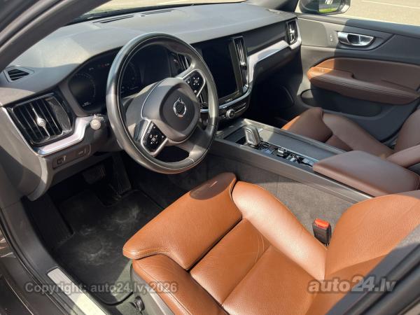 Pelēks Volvo V60 2020 Tallina, ar dzinēja tilpumu 2.00 L un nobraukumu 185 tūkst. km par 23900 €, foto 6 vietnē AUTOMOTO.COM.LV