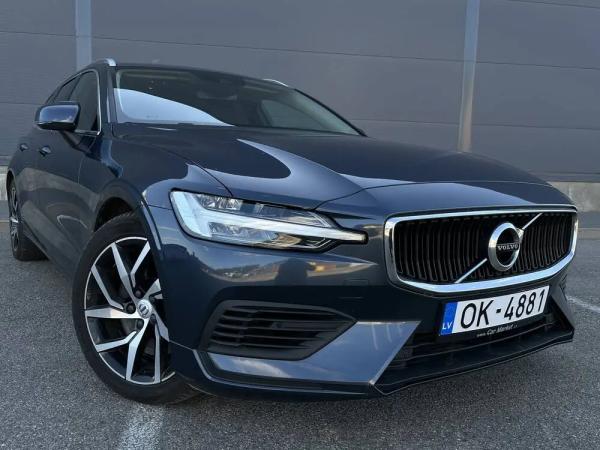 Grey Volvo V60 2020 in Riga, with an engine capacity of 2.00 L and mileage of 229 thousand km for 16990 €, photo 2 on AUTOMOTO.COM.LV