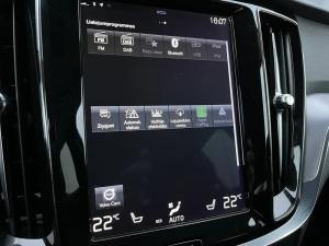 Grey Volvo V60 2020 in Riga, with an engine capacity of 2.00 L and mileage of 229 thousand km for 16990 €, photo 7 on AUTOMOTO.COM.LV