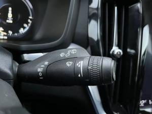 Grey Volvo V60 2020 in Riga, with an engine capacity of 2.00 L and mileage of 229 thousand km for 16990 €, photo 13 on AUTOMOTO.COM.LV