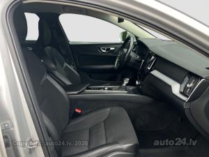 Pelēks Volvo V60 2020 Pērnava, ar dzinēja tilpumu 2.00 L un nobraukumu 174 tūkst. km par 18900 €, foto 6 vietnē AUTOMOTO.COM.LV