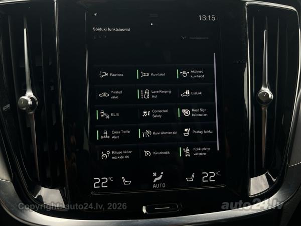 Grey Volvo V60 2020 in Parnu, with an engine capacity of 2.00 L and mileage of 174 thousand km for 18900 €, photo 9 on AUTOMOTO.COM.LV