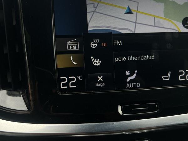 Pelēks Volvo V60 2020 Pērnava, ar dzinēja tilpumu 2.00 L un nobraukumu 174 tūkst. km par 18900 €, foto 10 vietnē AUTOMOTO.COM.LV