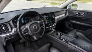Pelēks Volvo V60 2020 Rīga, ar dzinēja tilpumu 2.00 L un nobraukumu 265 tūkst. km par 14590 €, foto 10 vietnē AUTOMOTO.COM.LV