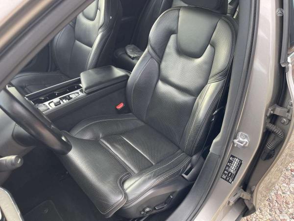Pelēks Volvo V60 2020 Kauņa, ar dzinēja tilpumu 1.97 L un nobraukumu 250 tūkst. km par 15800 €, foto 7 vietnē AUTOMOTO.COM.LV