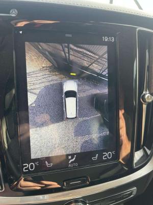Pelēks Volvo V60 2020 Kauņa, ar dzinēja tilpumu 1.97 L un nobraukumu 250 tūkst. km par 15800 €, foto 25 vietnē AUTOMOTO.COM.LV