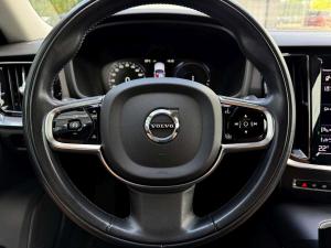 Pelēks Volvo V60 2020 Kauņa, ar dzinēja tilpumu 1.97 L un nobraukumu 187 tūkst. km par 18400 €, foto 10 vietnē AUTOMOTO.COM.LV