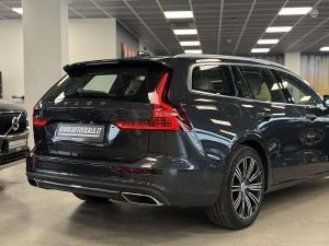Grey Volvo V60 2020 in Klaipeda, with an engine capacity of 2.00 L and mileage of 256 thousand km for 18500 €, photo 19 on AUTOMOTO.COM.LV